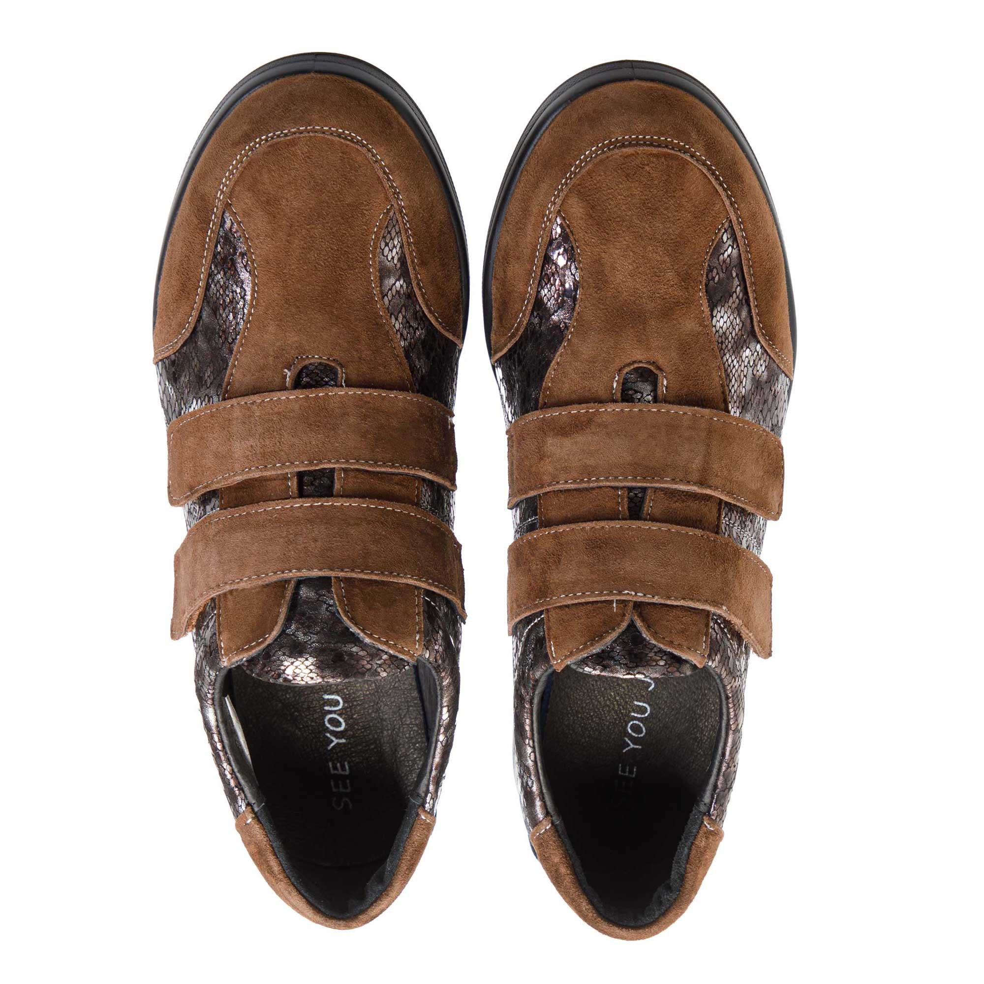 Chaussures scratch cuir irisé